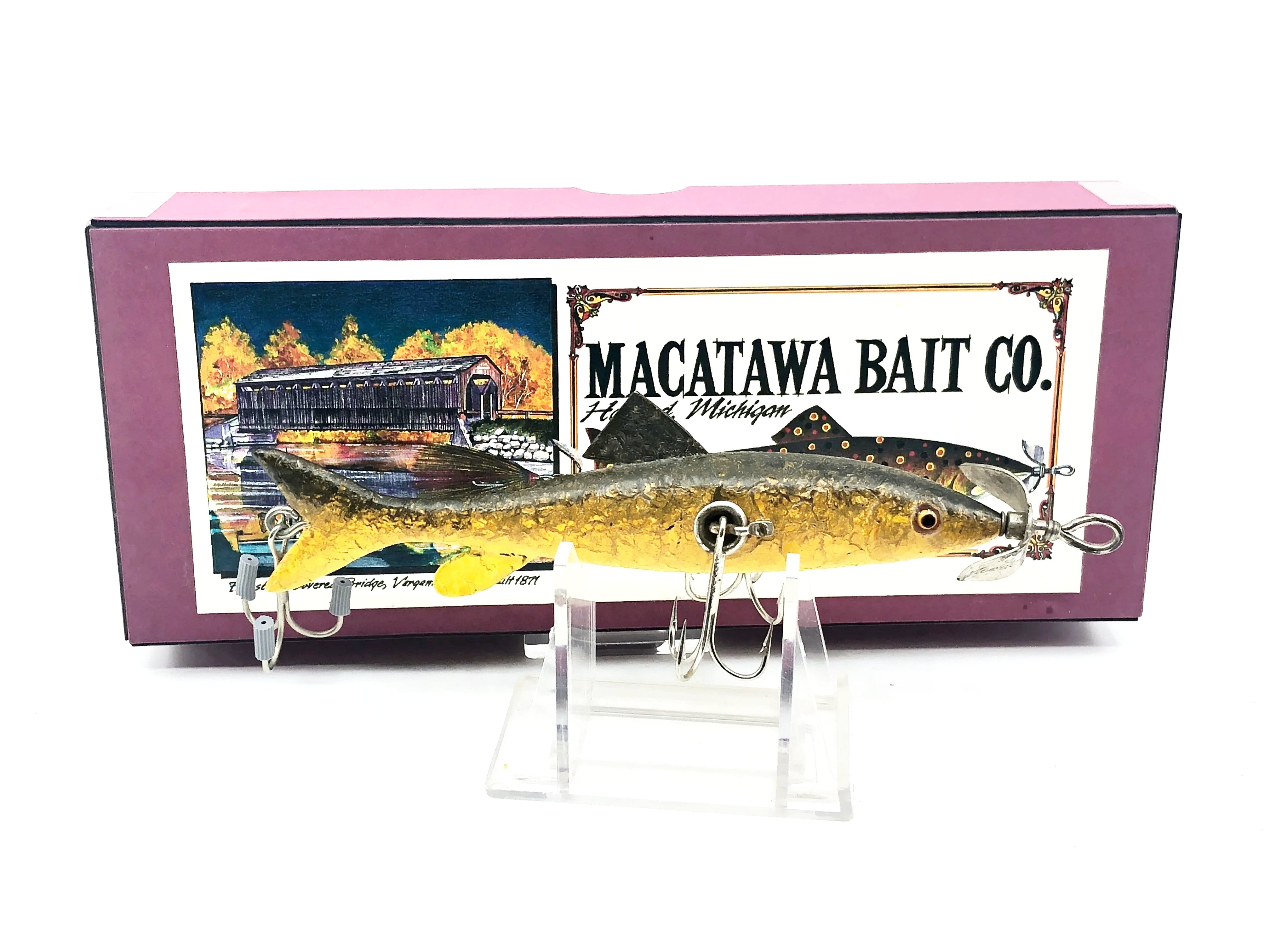 Macatawa Bait Co. Bass Size Sucker Lure with Box- Signed, Heddon Hardw ...