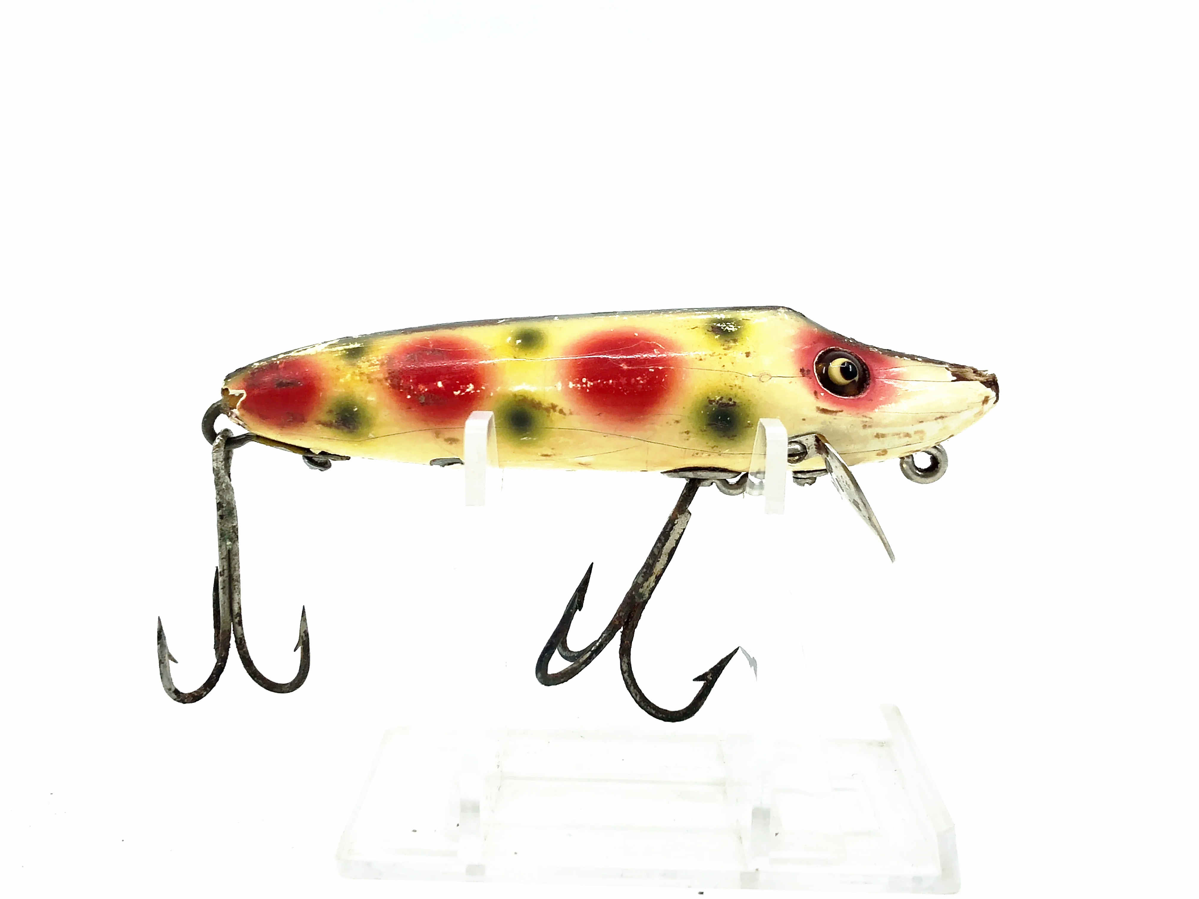 Heddon Wooden Baby Vamp 7400, S Strawberry Color – My Bait Shop, LLC