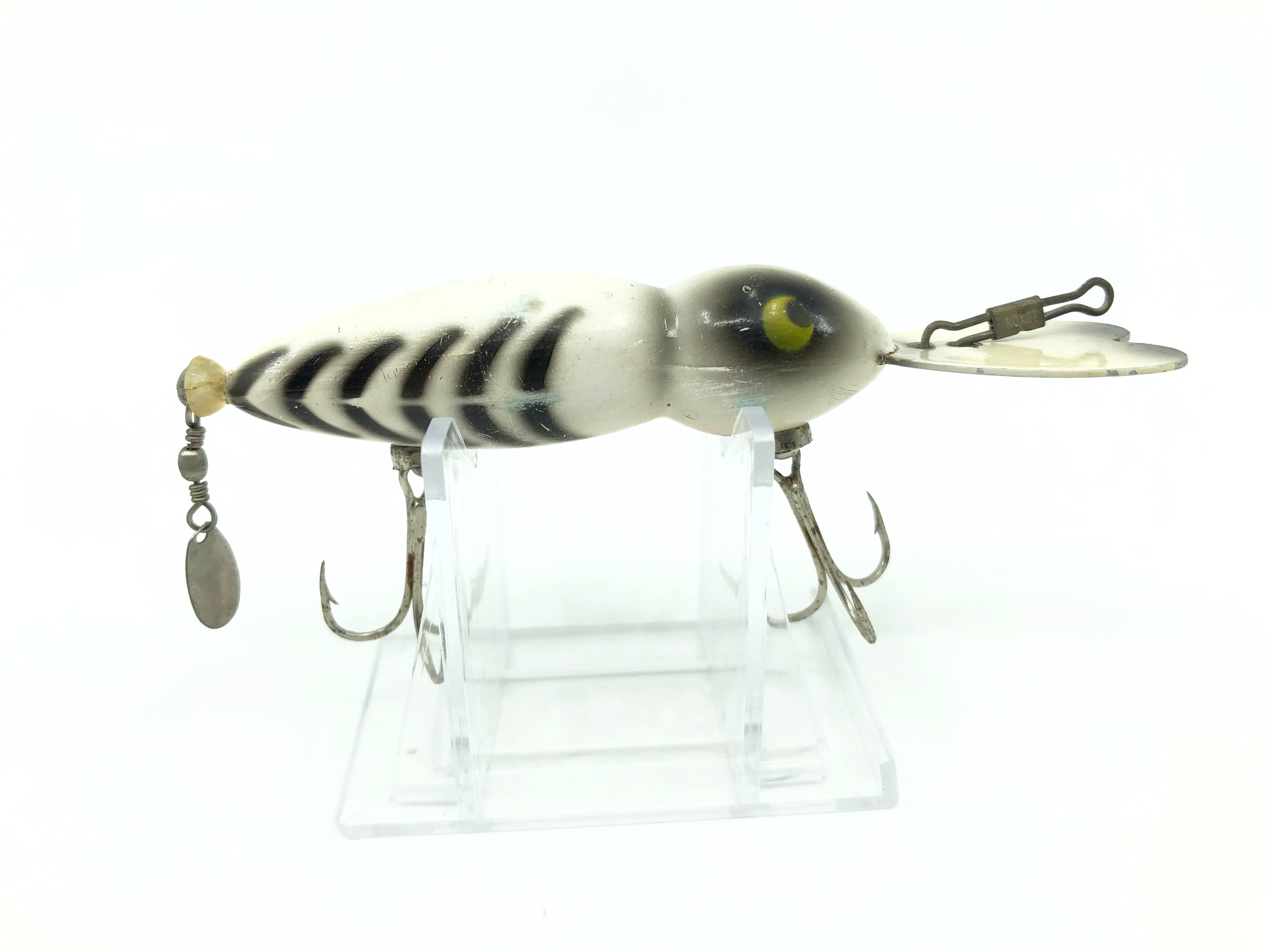 Whopper Stopper Hellbender, White with Black Ribs Color – My Bait Shop, LLC