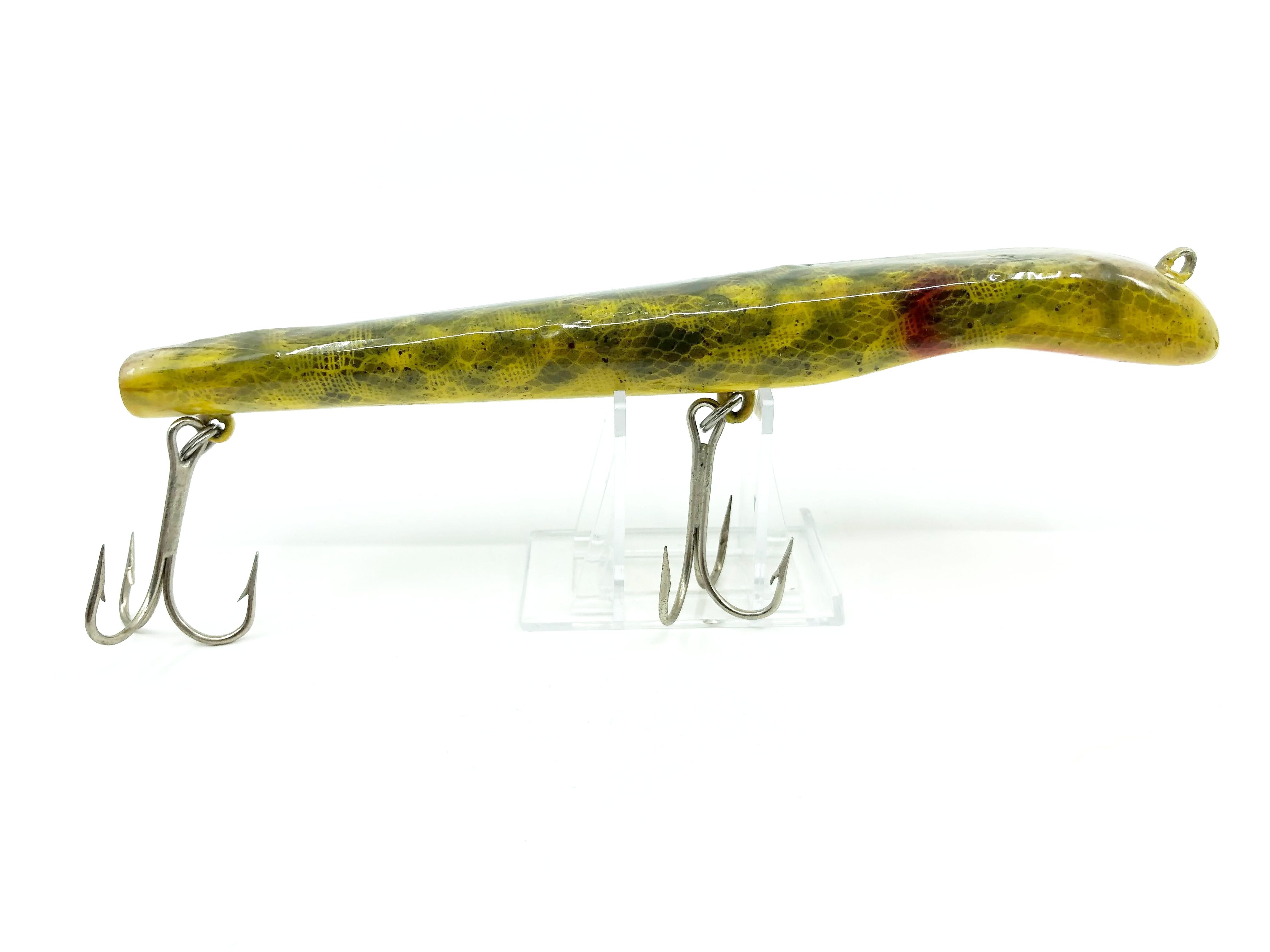 Signed Soules Musky Lure Yellow and Green Pattern 8 1/4" – My Bait Shop ...