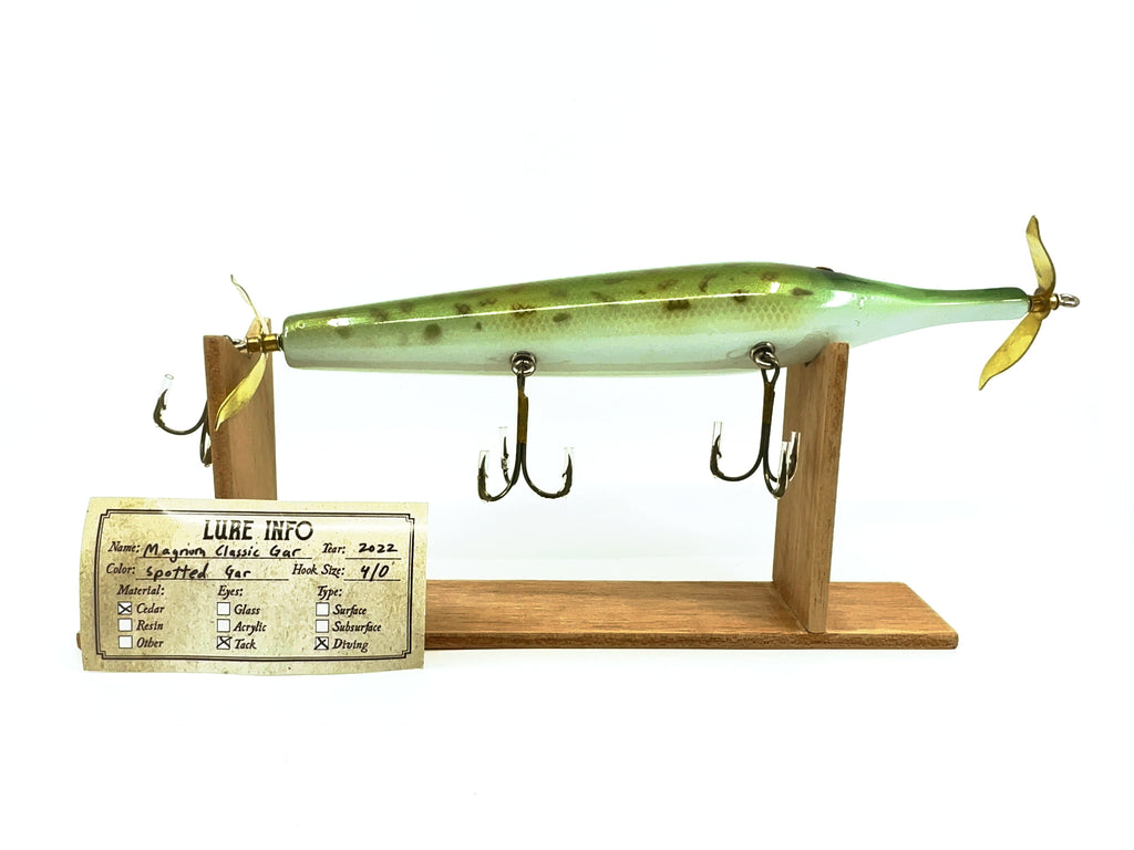 Chautauqua Wooden Magnum Weighted Gar Lure, Spotted Gar Color with Spa ...