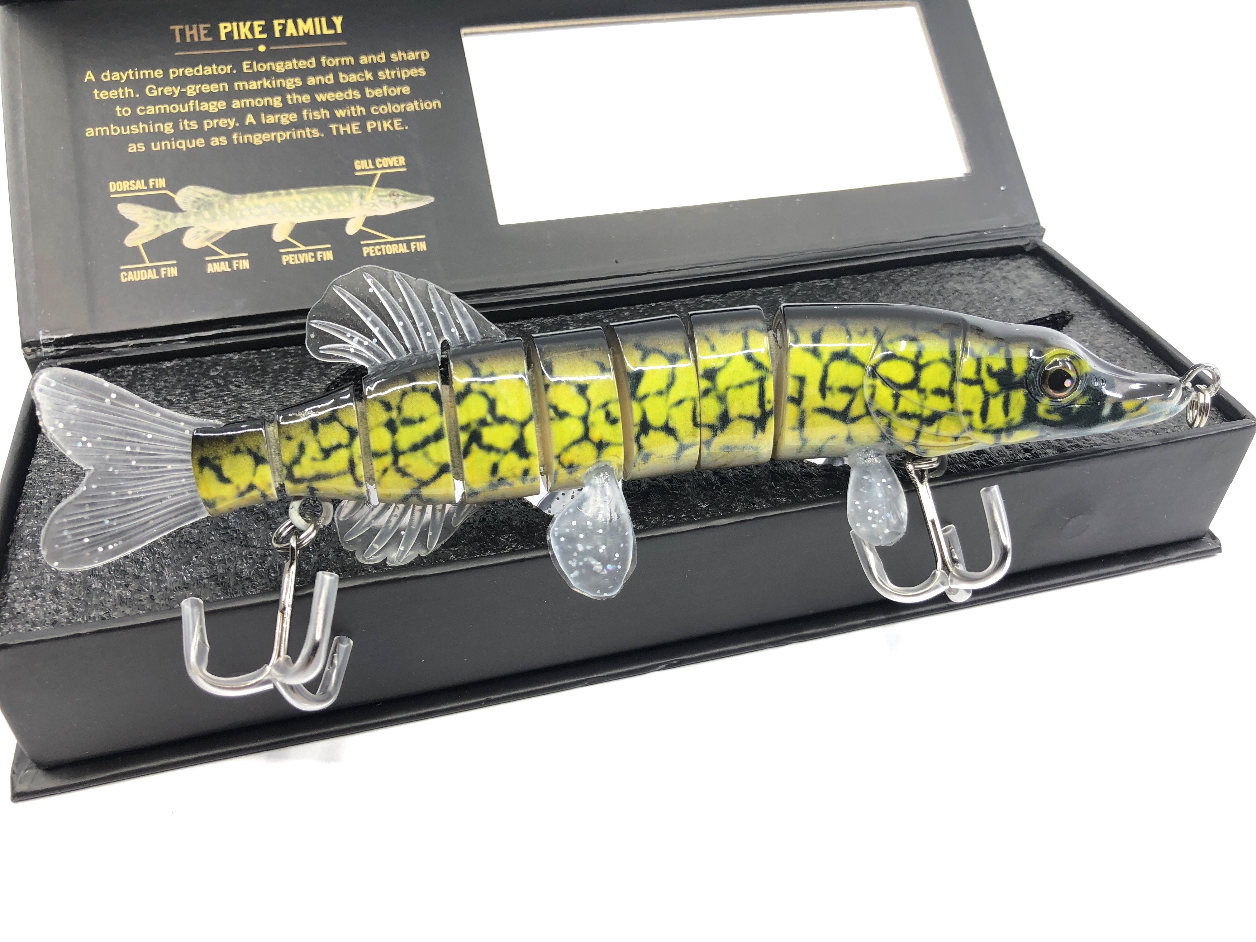 Mother Nature Lure Life Like Swimbait Chain Pickerel Color New in Box ...